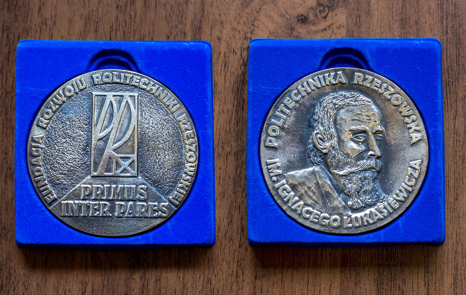 Medal „Primus Inter Pares” dla absolwentki Wydziału Zarządzania ...